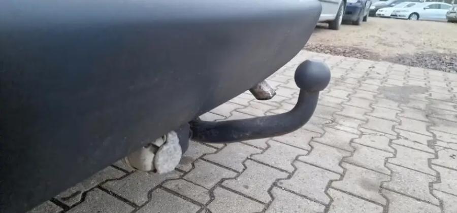 Melns Chrysler Voyager 1999 Valmiera, ar dzinēja tilpumu 2.50 L un nobraukumu 360 tūkst. km par 1400 €, foto 12 vietnē AUTOMOTO.COM.LV