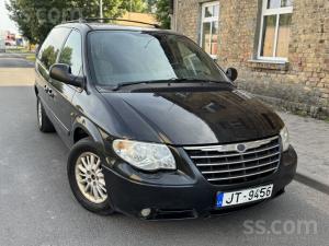 Melns Chrysler Voyager 2004 Jelgava, ar dzinēja tilpumu 2.80 L un nobraukumu 351 tūkst. km par 1180 €, foto  vietnē AUTOMOTO.COM.LV