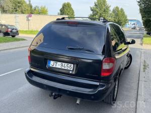 Черный Крайслер Вояджер 2004 в Елгава, объемом двигателя 2.80 л и пробегом 351 тыс. км за 1180 €, фото 6 на AUTOMOTO.COM.LV
