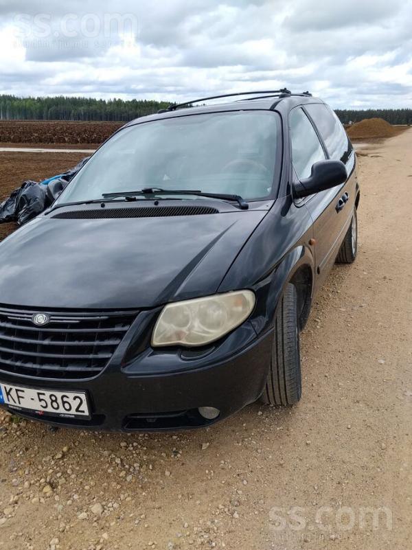 Melns Chrysler Voyager 2005 Jēkabpils, ar dzinēja tilpumu 2.80 L un nobraukumu 404 tūkst. km par 600 €, foto 2 vietnē AUTOMOTO.COM.LV