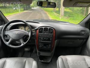 Melns Chrysler Voyager 2005 Rīga, ar dzinēja tilpumu 2.80 L un nobraukumu 0 tūkst. km par 2799 €, foto 11 vietnē AUTOMOTO.COM.LV
