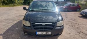 Black Chrysler Voyager 2006 in Vilnius, with an engine capacity of 2.80 L and mileage of 320 thousand km for 450 €, photo  on AUTOMOTO.COM.LV