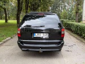 Black Chrysler Voyager 2006 in Vilnius, with an engine capacity of 0.00 L and mileage of 236 thousand km for 750 €, photo 6 on AUTOMOTO.COM.LV