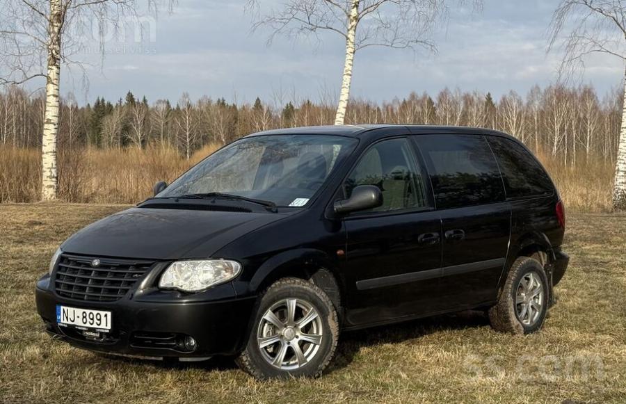 Melns Chrysler Voyager 2007 Jelgava, ar dzinēja tilpumu 2.80 L un nobraukumu 263 tūkst. km par 1000 €, foto 2 vietnē AUTOMOTO.COM.LV