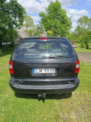 Melns Chrysler Voyager 2007 Rēzekne, ar dzinēja tilpumu 2.50 L un nobraukumu 354 tūkst. km par 2000 €, foto 5 vietnē AUTOMOTO.COM.LV