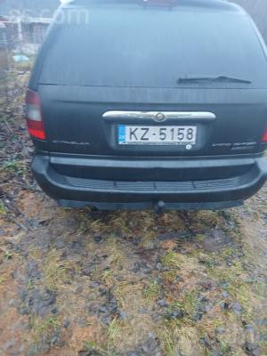 Black Chrysler Voyager 2008 in Daugavpils, with an engine capacity of 2.80 L and mileage of 270 thousand km for 600 €, photo 2 on AUTOMOTO.COM.LV