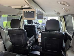 Black Chrysler Voyager 2014 in Silute, with an engine capacity of 2.80 L and mileage of 276 thousand km for 5900 €, photo 21 on AUTOMOTO.COM.LV