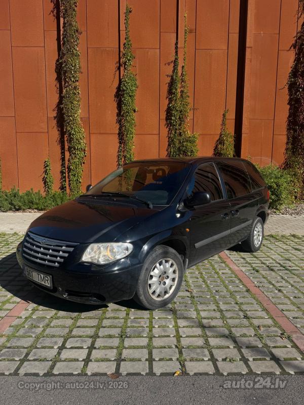 Крайслер Вояджер 2006 в Таллин на AUTOMOTO.COM.LV Черный Крайслер Вояджер 2006 в Таллин, объемом двигателя 2.80 л и пробегом 317 тыс. км за 1699 €, фото 1 на AUTOMOTO.COM.LV
