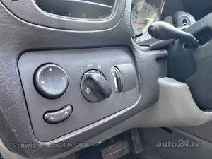 Black Chrysler Voyager 2007 in Tallinn, with an engine capacity of 3.30 L and mileage of 139 thousand km for 1499 €, photo 21 on AUTOMOTO.COM.LV