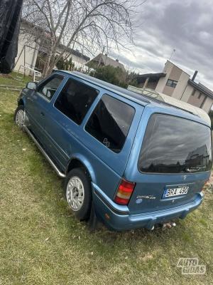 Blue Chrysler Voyager 1994 in Silute, with an engine capacity of 2.50 L and mileage of 250 thousand km for 1000 €, photo 5 on AUTOMOTO.COM.LV