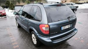 Blue Chrysler Voyager 2002 in Vilnius, with an engine capacity of 2.50 L and mileage of 372 thousand km for 1300 €, photo 2 on AUTOMOTO.COM.LV