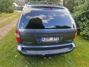 Zils Chrysler Voyager 2002 Plungė, ar dzinēja tilpumu 2.50 L un nobraukumu 334 tūkst. km par 1150 €, foto 5 vietnē AUTOMOTO.COM.LV