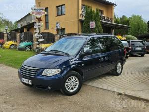 Zils Chrysler Voyager 2005 Ogre, ar dzinēja tilpumu 3.30 L un nobraukumu 285 tūkst. km par 2500 €, foto 3 vietnē AUTOMOTO.COM.LV