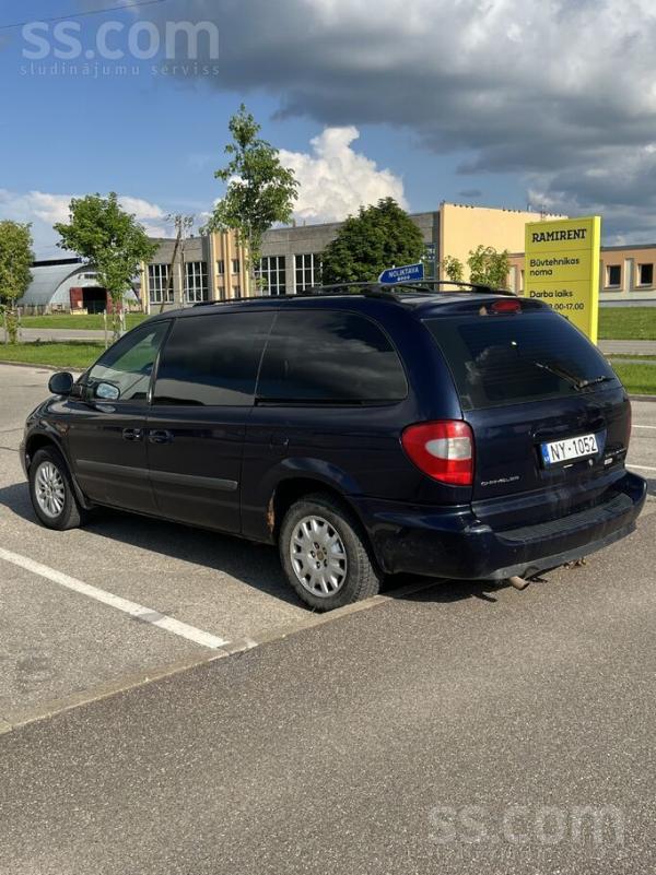 Zils Chrysler Voyager 2006 Rīga, ar dzinēja tilpumu 2.80 L un nobraukumu 601 tūkst. km par 1600 €, foto 4 vietnē AUTOMOTO.COM.LV