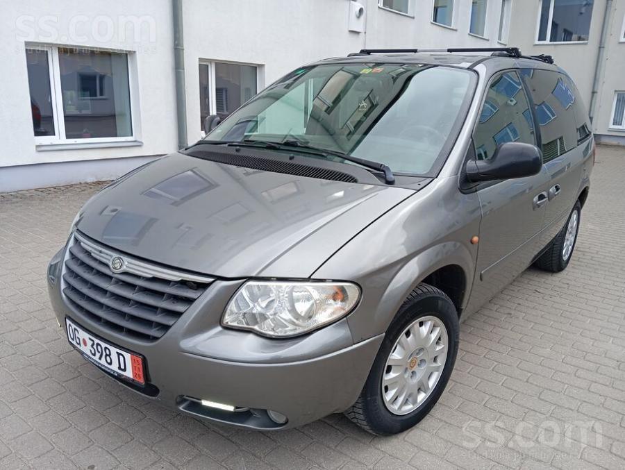 Brūns Chrysler Voyager 2006 Rīga, ar dzinēja tilpumu 2.80 L un nobraukumu 198 tūkst. km par 1995 €, foto 1 vietnē AUTOMOTO.COM.LV