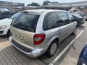Grey Chrysler Voyager 2004 in Riga, with an engine capacity of 2.40 L and mileage of 0 thousand km for 990 €, photo 3 on AUTOMOTO.COM.LV