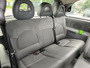 Pelēks Chrysler Voyager 2007 Tallina, ar dzinēja tilpumu 2.50 L un nobraukumu 216 tūkst. km par 1700 €, foto 12 vietnē AUTOMOTO.COM.LV