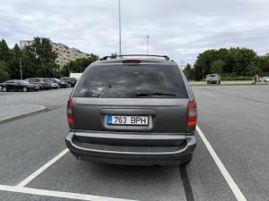 Pelēks Chrysler Voyager 2007 Tallina, ar dzinēja tilpumu 2.50 L un nobraukumu 216 tūkst. km par 1700 €, foto 19 vietnē AUTOMOTO.COM.LV