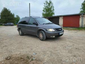 Pelēks Chrysler Voyager 2003 Talsi, ar dzinēja tilpumu 2.50 L un nobraukumu 360 tūkst. km par 1100 €, foto 4 vietnē AUTOMOTO.COM.LV