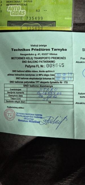 Серый Крайслер Вояджер 2004 в Тельшяй, объемом двигателя 2.40 л и пробегом 430 тыс. км за 800 €, фото 18 на AUTOMOTO.COM.LV