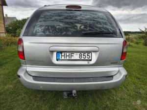 Grey Chrysler Voyager 2004 in Lazdijai, with an engine capacity of 2.78 L and mileage of 288 thousand km for 500 €, photo 6 on AUTOMOTO.COM.LV