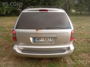 Pelēks Chrysler Voyager 2004 Liepāja, ar dzinēja tilpumu 2.80 L un nobraukumu 440 tūkst. km par 1100 €, foto 7 vietnē AUTOMOTO.COM.LV