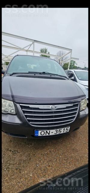 Grey Chrysler Voyager 2005 in Riga, with an engine capacity of 2.40 L and mileage of 370 thousand km for 850 €, photo  on AUTOMOTO.COM.LV