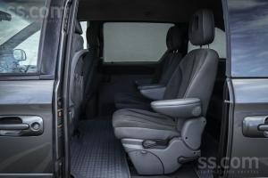 Pelēks Chrysler Voyager 2005 Rīga, ar dzinēja tilpumu 2.80 L un nobraukumu 0 tūkst. km par 2550 €, foto 11 vietnē AUTOMOTO.COM.LV