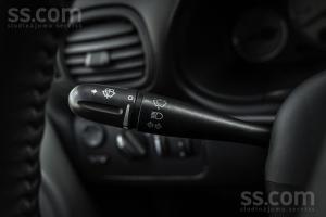 Pelēks Chrysler Voyager 2005 Rīga, ar dzinēja tilpumu 2.80 L un nobraukumu 0 tūkst. km par 2550 €, foto 19 vietnē AUTOMOTO.COM.LV