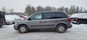 Pelēks Chrysler Voyager 2005 Valmiera, ar dzinēja tilpumu 2.50 L un nobraukumu 269 tūkst. km par 1650 €, foto 10 vietnē AUTOMOTO.COM.LV