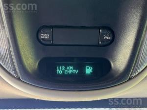 Pelēks Chrysler Voyager 2005 Rīga, ar dzinēja tilpumu 2.80 L un nobraukumu 0 tūkst. km par 2399 €, foto 16 vietnē AUTOMOTO.COM.LV