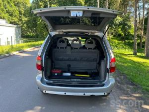 Pelēks Chrysler Voyager 2005 Rīga, ar dzinēja tilpumu 2.80 L un nobraukumu 0 tūkst. km par 2399 €, foto 21 vietnē AUTOMOTO.COM.LV