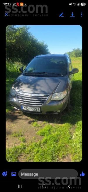 Grey Chrysler Voyager 2005 in Jekabpils, with an engine capacity of 2.50 L and mileage of 256 thousand km for 1000 €, photo  on AUTOMOTO.COM.LV