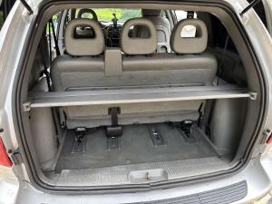 Pelēks Chrysler Voyager 2005 Viļņa, ar dzinēja tilpumu 2.78 L un nobraukumu 363 tūkst. km par 1550 €, foto 16 vietnē AUTOMOTO.COM.LV