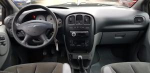 Grey Chrysler Voyager 2005 in Valmiera, with an engine capacity of 2.40 L and mileage of 228 thousand km for 1300 €, photo 10 on AUTOMOTO.COM.LV