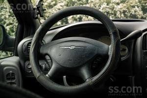 Pelēks Chrysler Voyager 2006 Jelgava, ar dzinēja tilpumu 2.80 L un nobraukumu 307 tūkst. km par 1990 €, foto 13 vietnē AUTOMOTO.COM.LV