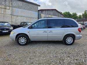 Grey Chrysler Voyager 2006 in Rezekne, with an engine capacity of 2.50 L and mileage of 0 thousand km for 1450 €, photo  on AUTOMOTO.COM.LV