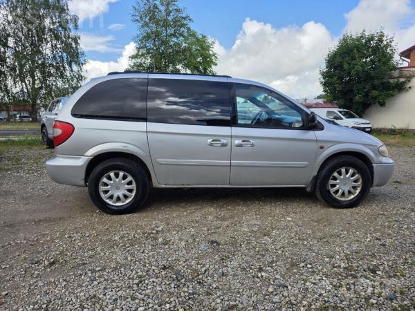 Pelēks Chrysler Voyager 2006 Rēzekne, ar dzinēja tilpumu 2.50 L un nobraukumu 0 tūkst. km par 1450 €, foto 2 vietnē AUTOMOTO.COM.LV