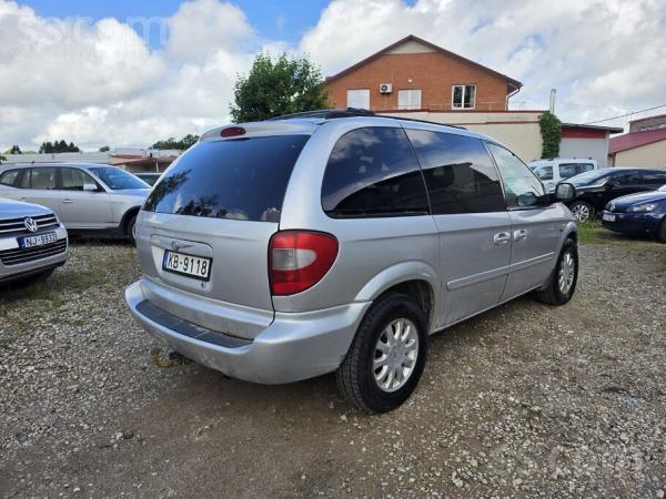 Pelēks Chrysler Voyager 2006 Rēzekne, ar dzinēja tilpumu 2.50 L un nobraukumu 0 tūkst. km par 1450 €, foto 5 vietnē AUTOMOTO.COM.LV