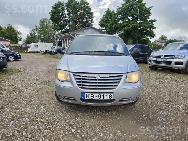 Pelēks Chrysler Voyager 2006 Rēzekne, ar dzinēja tilpumu 2.50 L un nobraukumu 0 tūkst. km par 1450 €, foto 7 vietnē AUTOMOTO.COM.LV