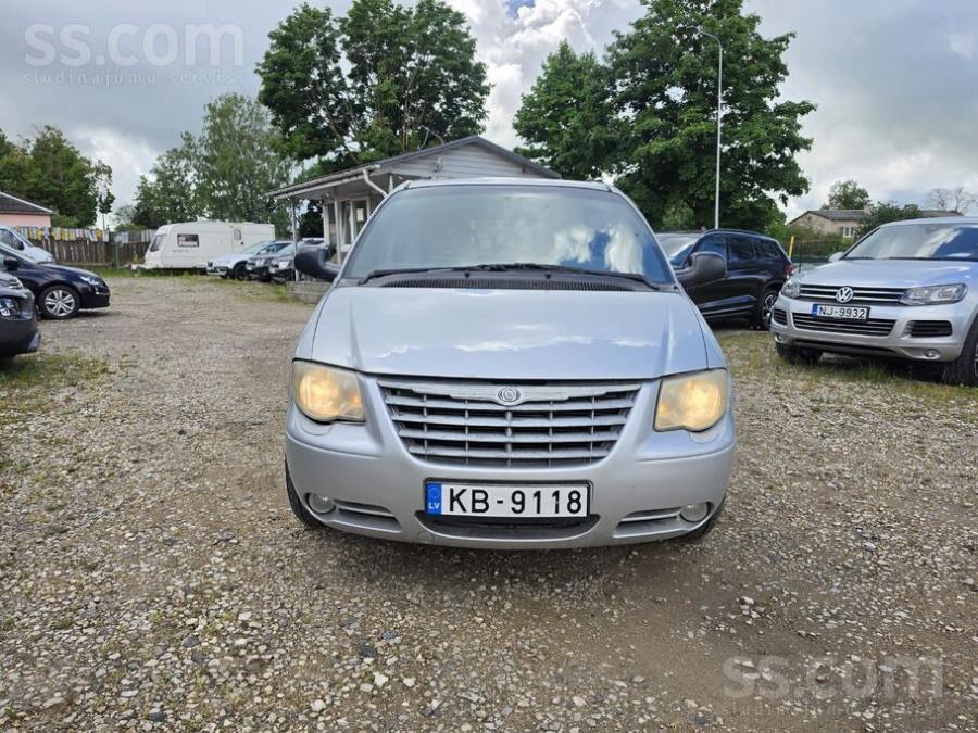Pelēks Chrysler Voyager 2006 Rēzekne, ar dzinēja tilpumu 2.50 L un nobraukumu 0 tūkst. km par 1450 €, foto 8 vietnē AUTOMOTO.COM.LV