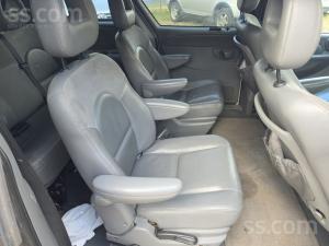 Pelēks Chrysler Voyager 2006 Rēzekne, ar dzinēja tilpumu 2.50 L un nobraukumu 0 tūkst. km par 1450 €, foto 19 vietnē AUTOMOTO.COM.LV
