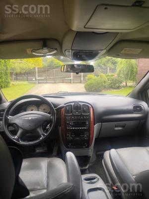 Pelēks Chrysler Voyager 2006 Rīga, ar dzinēja tilpumu 2.80 L un nobraukumu 315 tūkst. km par 2100 €, foto 4 vietnē AUTOMOTO.COM.LV