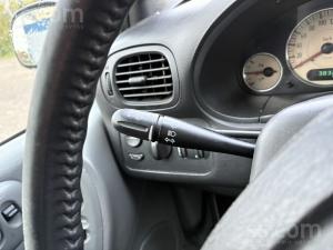 Grey Chrysler Voyager 2006 in Daugavpils, with an engine capacity of 2.80 L and mileage of 384 thousand km for 975 €, photo 15 on AUTOMOTO.COM.LV