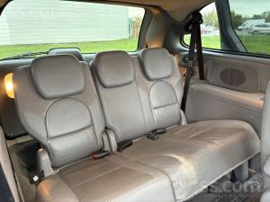 Grey Chrysler Voyager 2006 in Daugavpils, with an engine capacity of 2.80 L and mileage of 384 thousand km for 975 €, photo 24 on AUTOMOTO.COM.LV