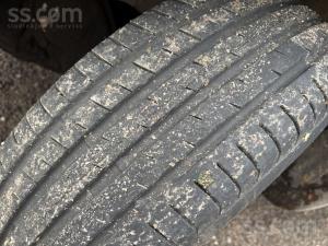 Grey Chrysler Voyager 2006 in Daugavpils, with an engine capacity of 2.80 L and mileage of 384 thousand km for 975 €, photo 35 on AUTOMOTO.COM.LV