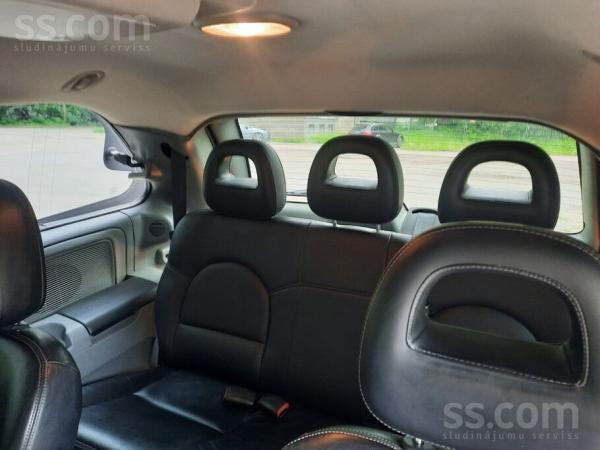 Pelēks Chrysler Voyager 2007 Rīga, ar dzinēja tilpumu 2.80 L un nobraukumu 0 tūkst. km par 2890 €, foto 8 vietnē AUTOMOTO.COM.LV