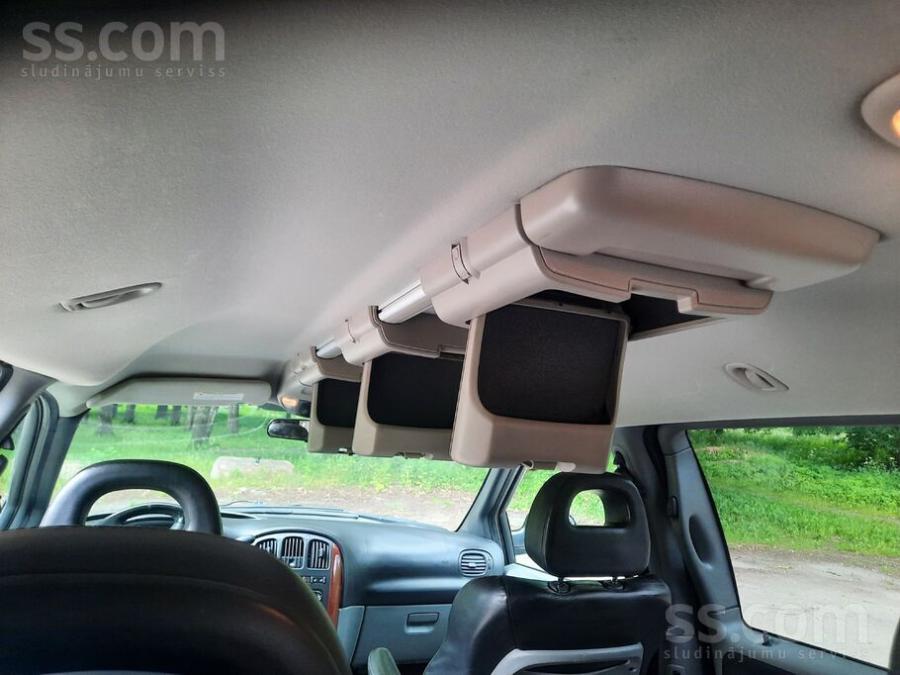 Pelēks Chrysler Voyager 2007 Rīga, ar dzinēja tilpumu 2.80 L un nobraukumu 0 tūkst. km par 2890 €, foto 16 vietnē AUTOMOTO.COM.LV