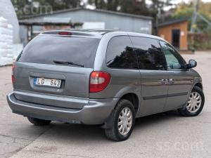 Pelēks Chrysler Voyager 2007 Rīga, ar dzinēja tilpumu 2.80 L un nobraukumu 219 tūkst. km par 1990 €, foto 5 vietnē AUTOMOTO.COM.LV