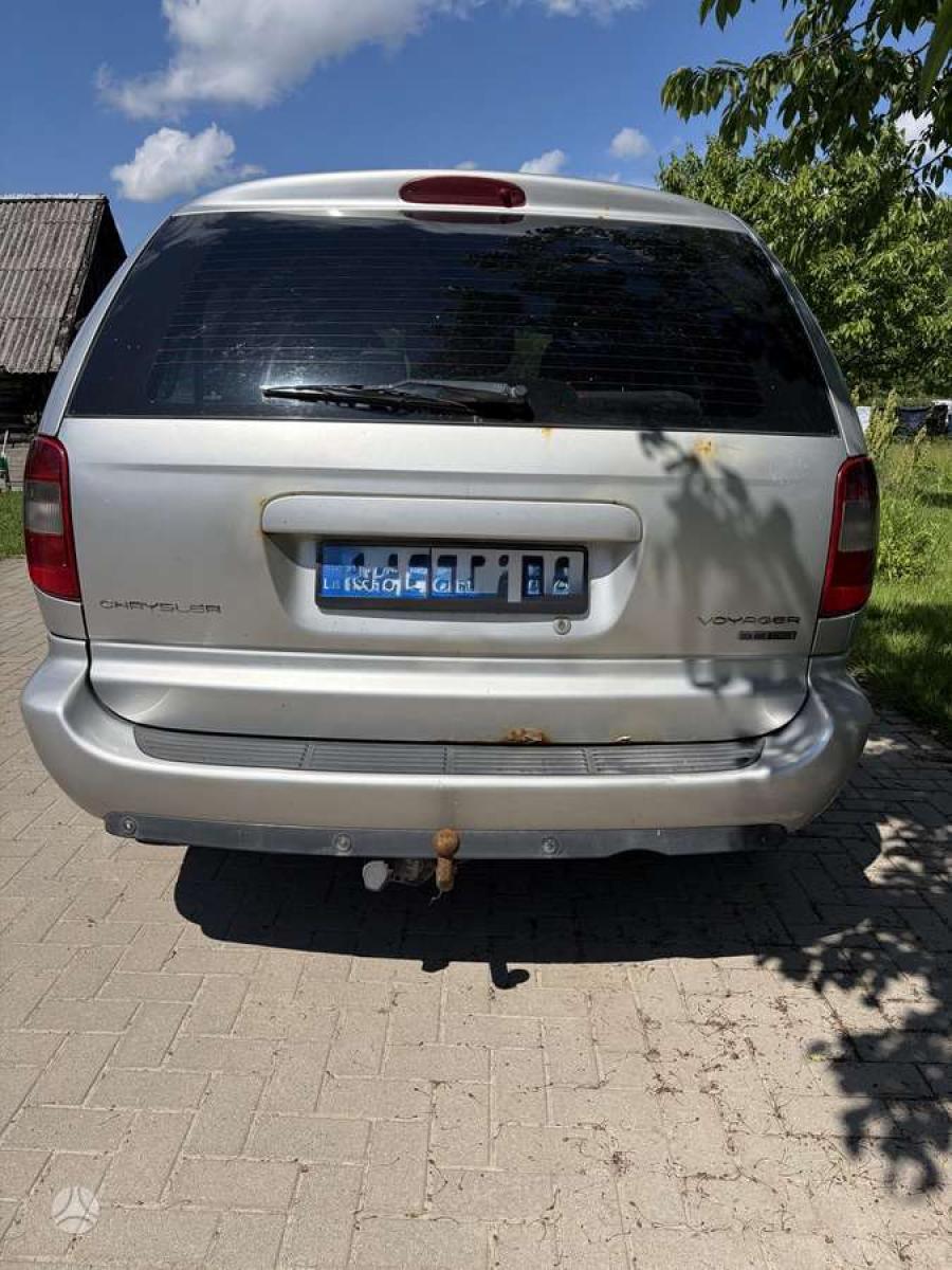Pelēks Chrysler Voyager 2008 Viļņa, ar dzinēja tilpumu 0.00 L un nobraukumu 310 tūkst. km par 600 €, foto 5 vietnē AUTOMOTO.COM.LV